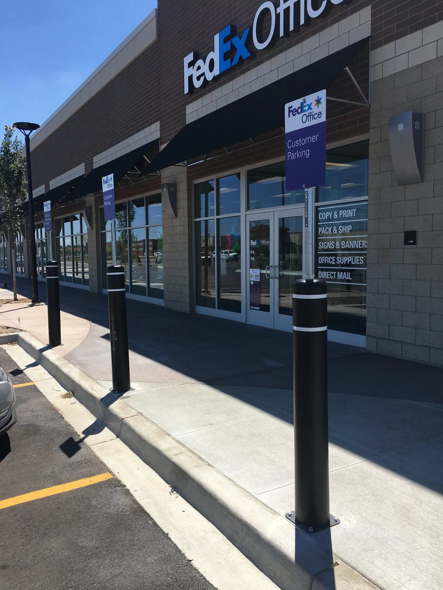 FlexPost Flexible Sign Post and Bollard Systems | NRF 2023