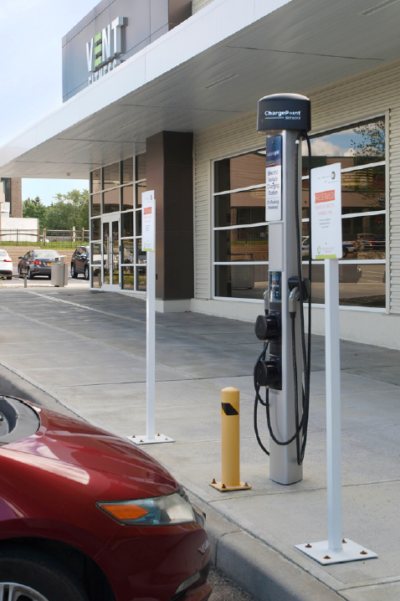 Signpost Considerations for EV Charging Stations - FlexPost Inc.
